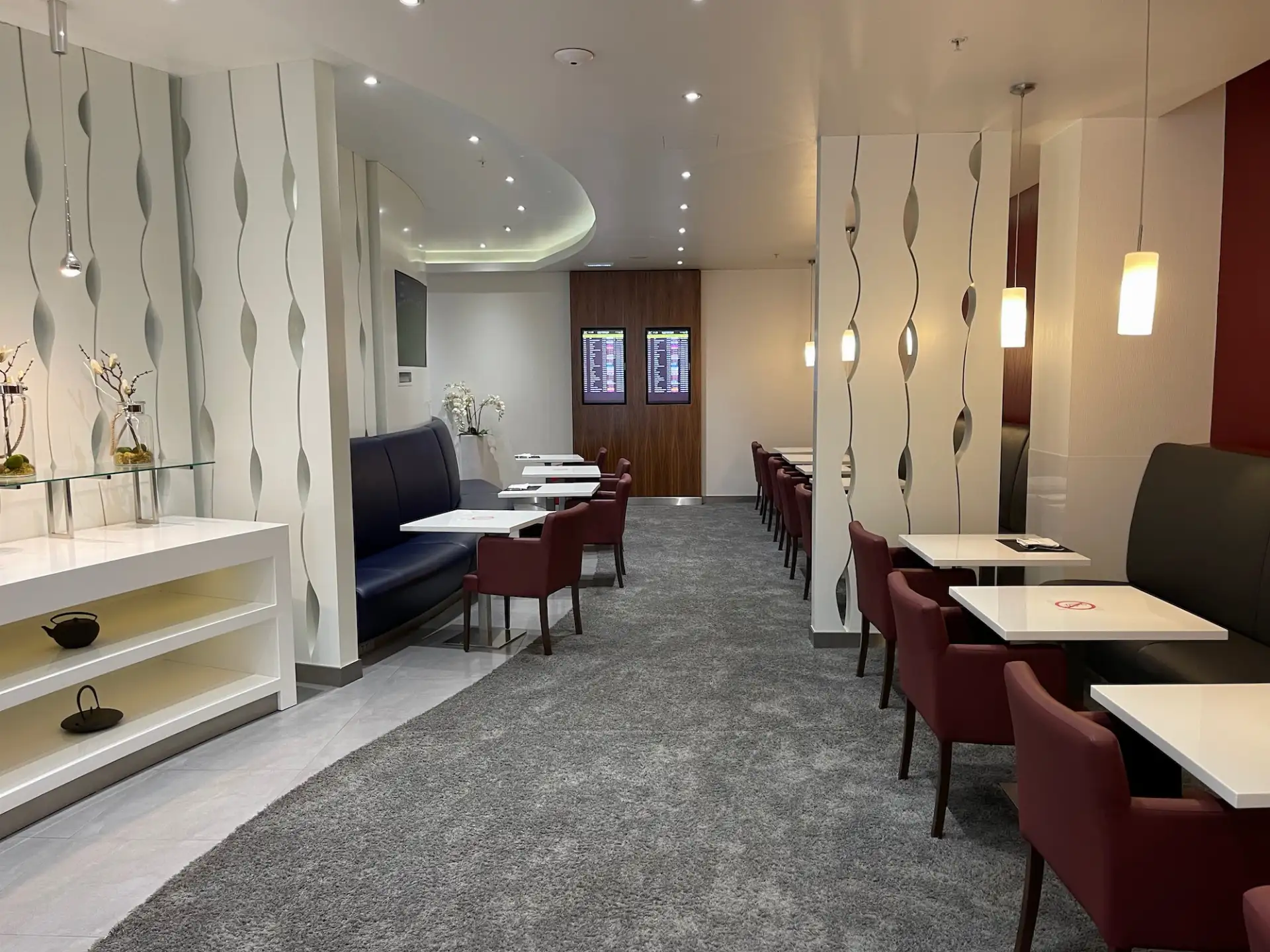 Fast Track with VIP lounge at Nikola Tesla Belgrade Airport (BEG)